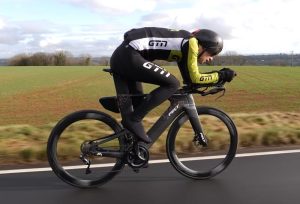 How to Pedal Like a Pro Cyclist (7 tips to Pedal Efficiently) - Sky Bike